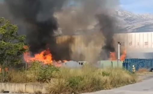 VATRENA STIHIJA I DETONACIJE U SPLITU: Zapalio se transportni terminal ...