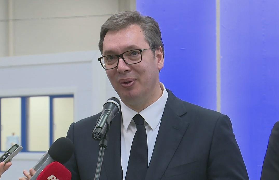 PREDSEDNIK SE ŠALI NA SVOJ RAČUN Napravio sam grešku! Snajper je finski ...