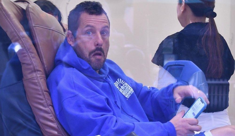 Adam Sendler živi skromno, a na računu ima milione | Kurir