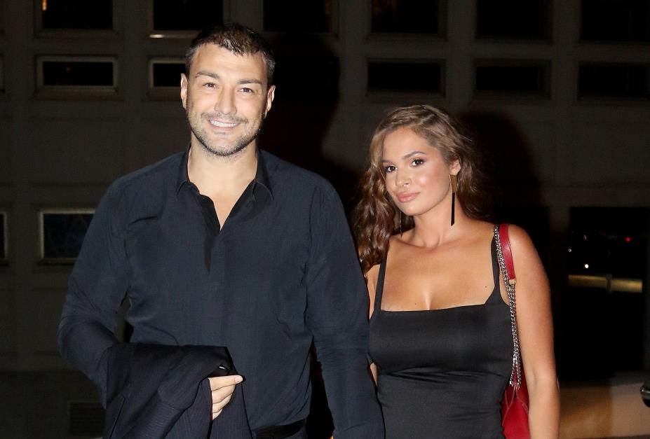 VLADA MANDIĆ PROGOVORIO O 15 GODINA MLAĐOJ SUPRUZI! Otkrio čime se bavi ...