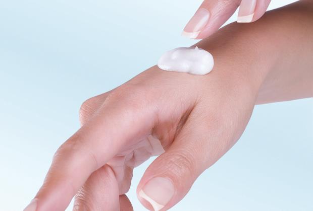 RUKE SU VAM OŠTEĆENE, SUVE I BOLNE OD STALNOG PRANJA! Ovo je SAVET ...