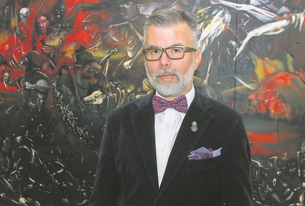 MINISTAR U MIŠJOJ RUPI Dejan Ristić danima ćuti o svojim skandalima! Ni ...