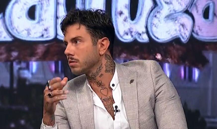 FILIP SE PONOVO TETOVIRAO! Nakon što je urezao Ivino ime, sada je ...