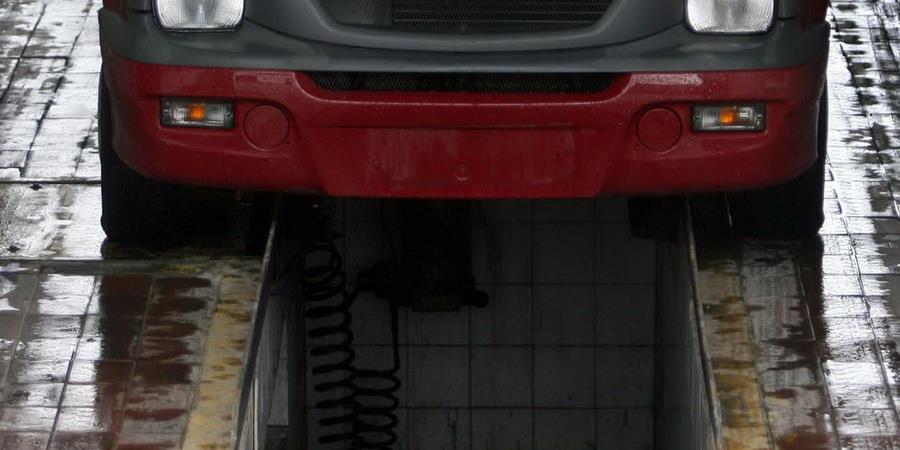 STOJAN SPASIĆ IZ SAOBRAĆAJNE POLICIJE RAZREŠAVA NAJVEĆU DILEMU SRPSKIH VOZAČA: Evo šta je ...