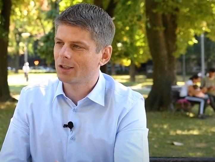 GUJON REAGOVAO NA NAJAVU EMITOVANJA SERIJE O NASERU ORIĆU: Da li ovom ...