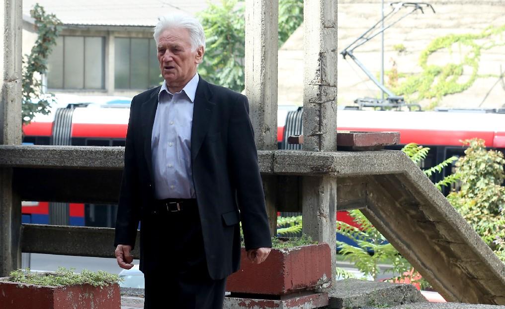OVA ŠPIJUNSKA AFERA POTRESLA JE SRBIJU Perišić uhapšen u lipovačkom ...