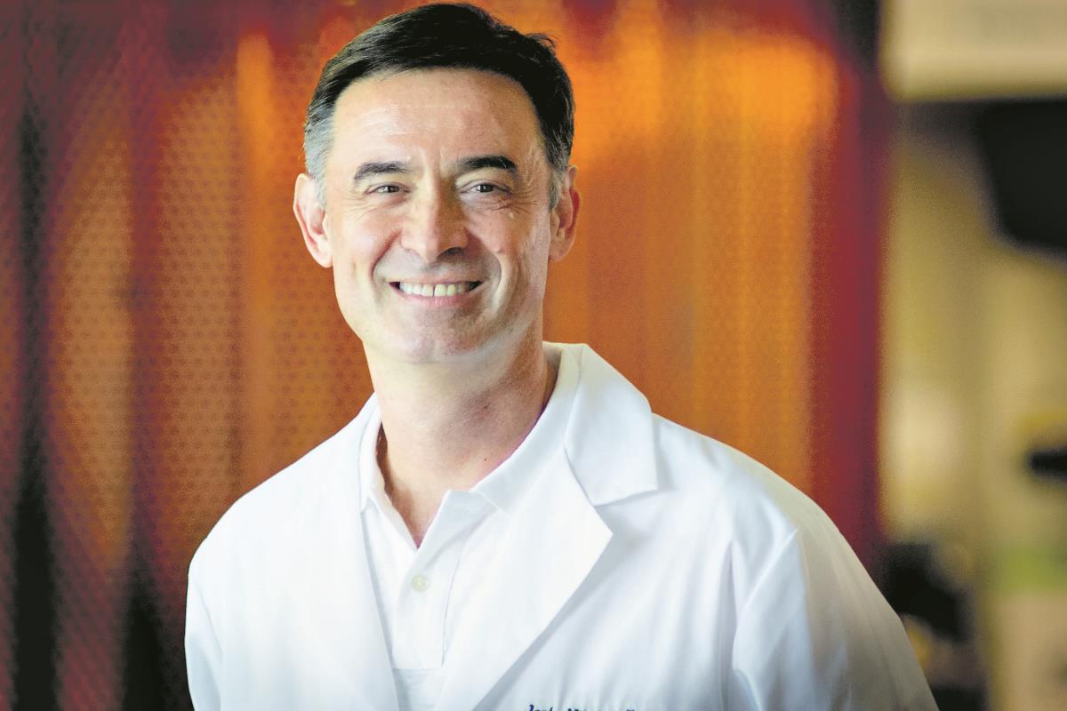 DR JANKO NIKOLIĆ ŽUGIĆ ŠEF KATEDRE ZA IMUNOLOGIJU UNIVERZITETA ARIZONA ...
