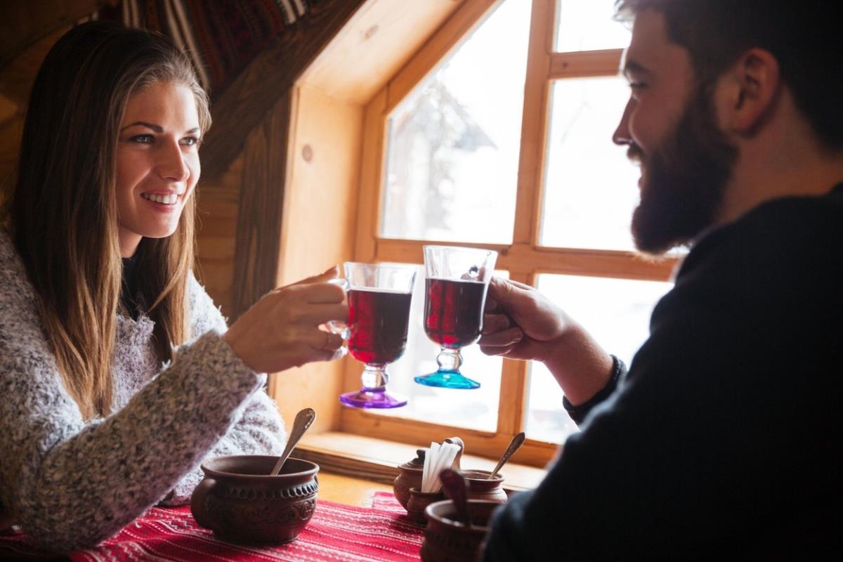 Kako Se Sprema Kuvano Vino Evo Koje Sve Vrste Mogu Da Se Kuvaju I Koji Su Najčešći Recepti Za