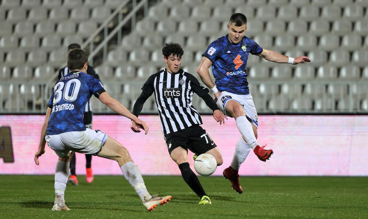 NEMANJA JOVIĆ BUDUĆNOST CRNO-BELIH: Preležao koronu, mora da bude ...