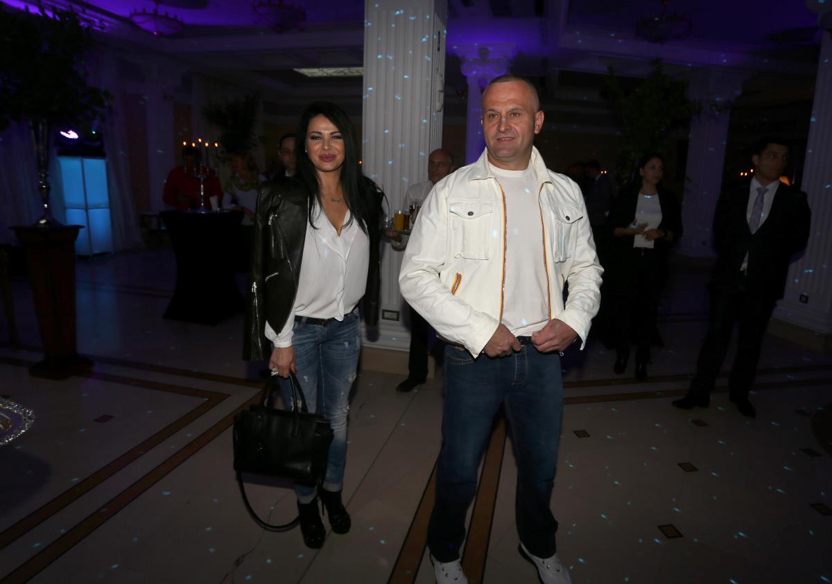 BIO JE NEMIRAN, RAZNE SU SE MUVALE OKO NJEGA, A SAD JE BUBICA: Tina ...