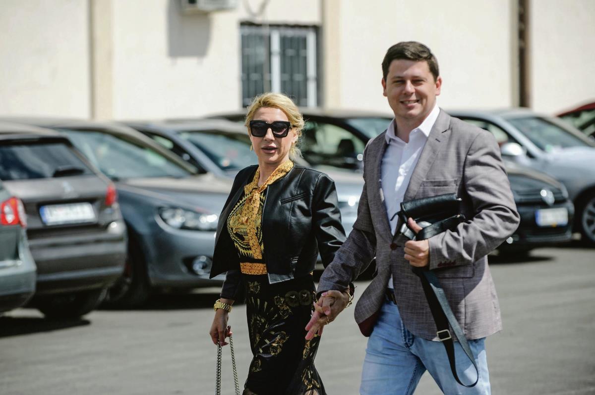 DOMAĆICA, AL ZAMALO: Jovana ne kuva, muža hrani po restoranima! | Kurir