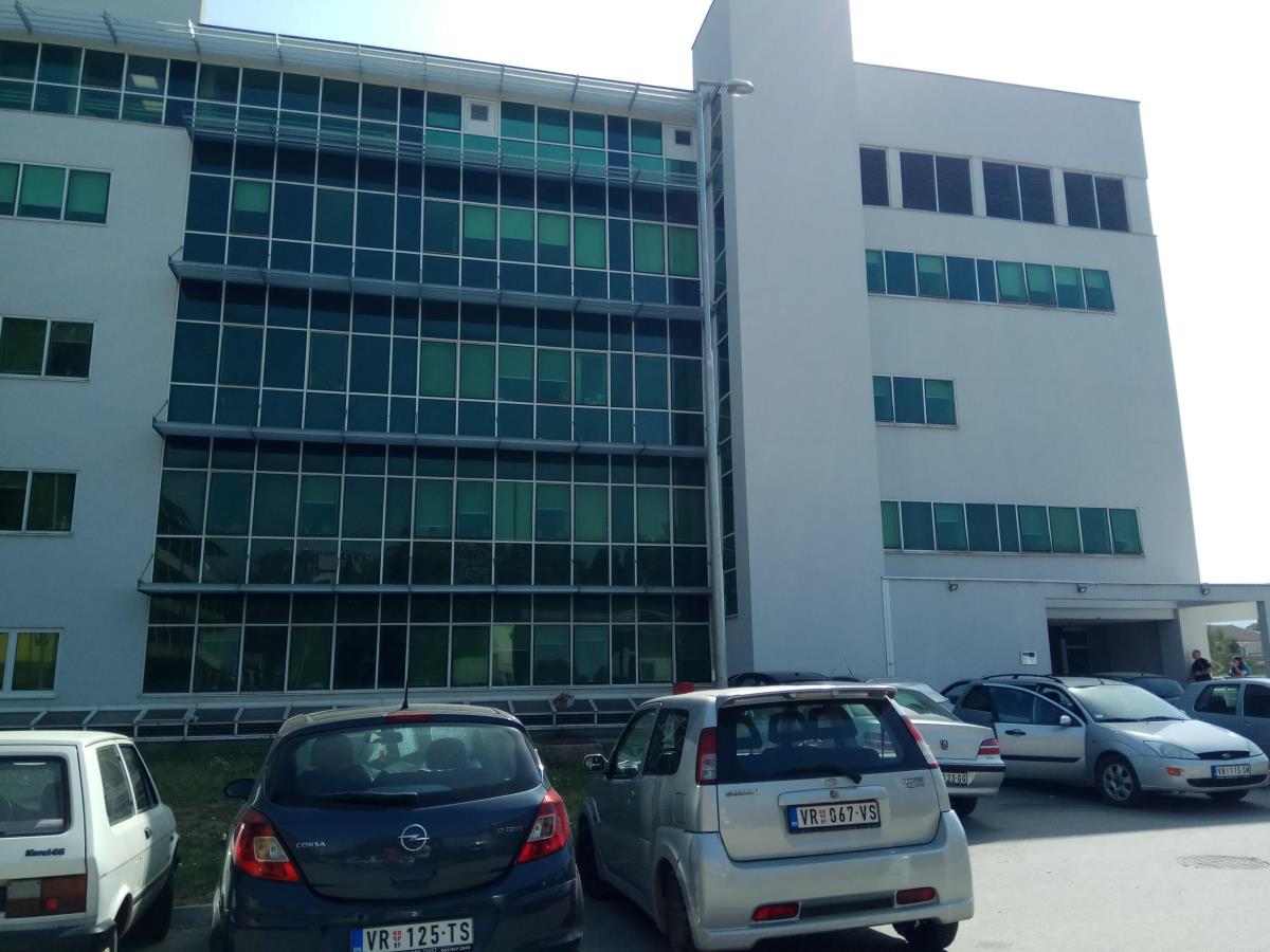 Dečak (14) doveden u bolnicu u besvesnom stanju | Kurir