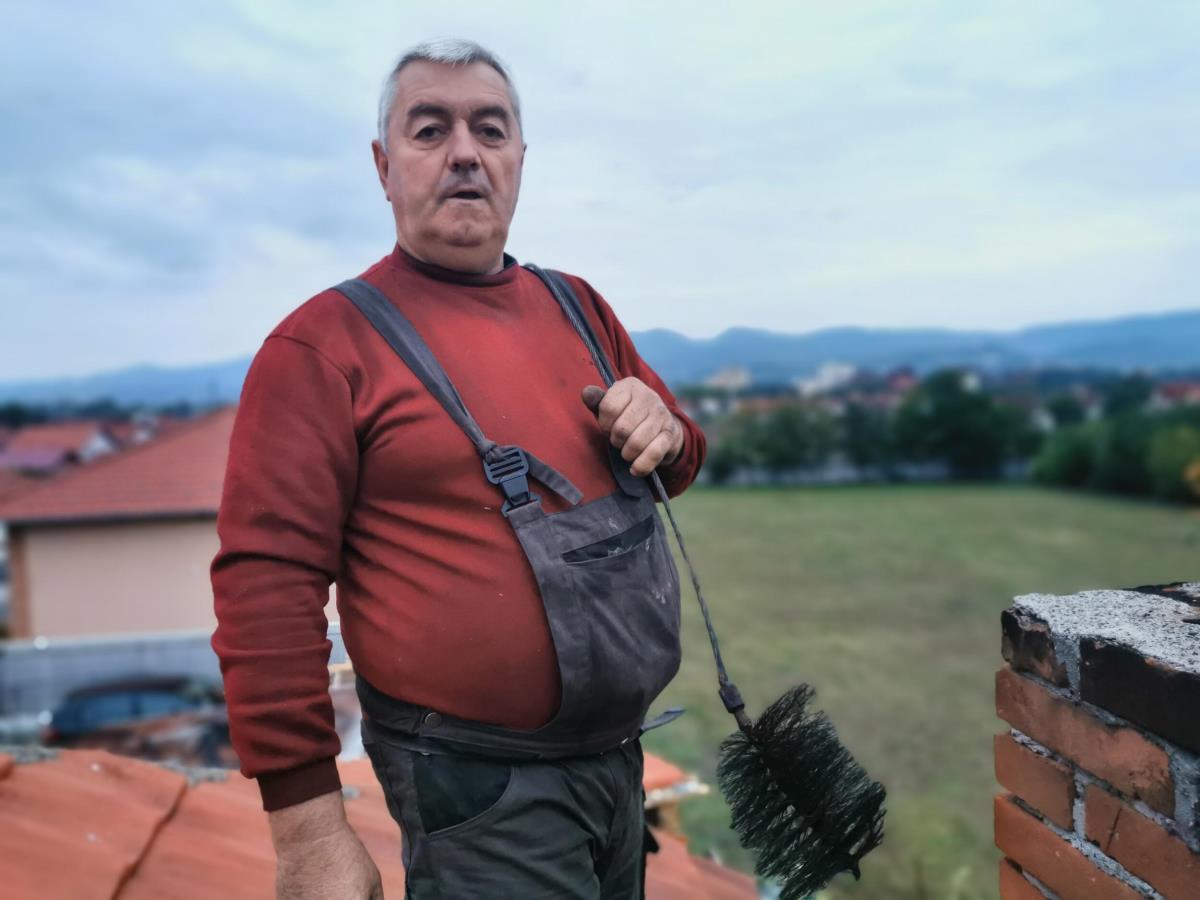 RUKE SU MU GARAVE ALI OBRAZ ČIST: Upoznajte Đura, gospodara čačanskih ...
