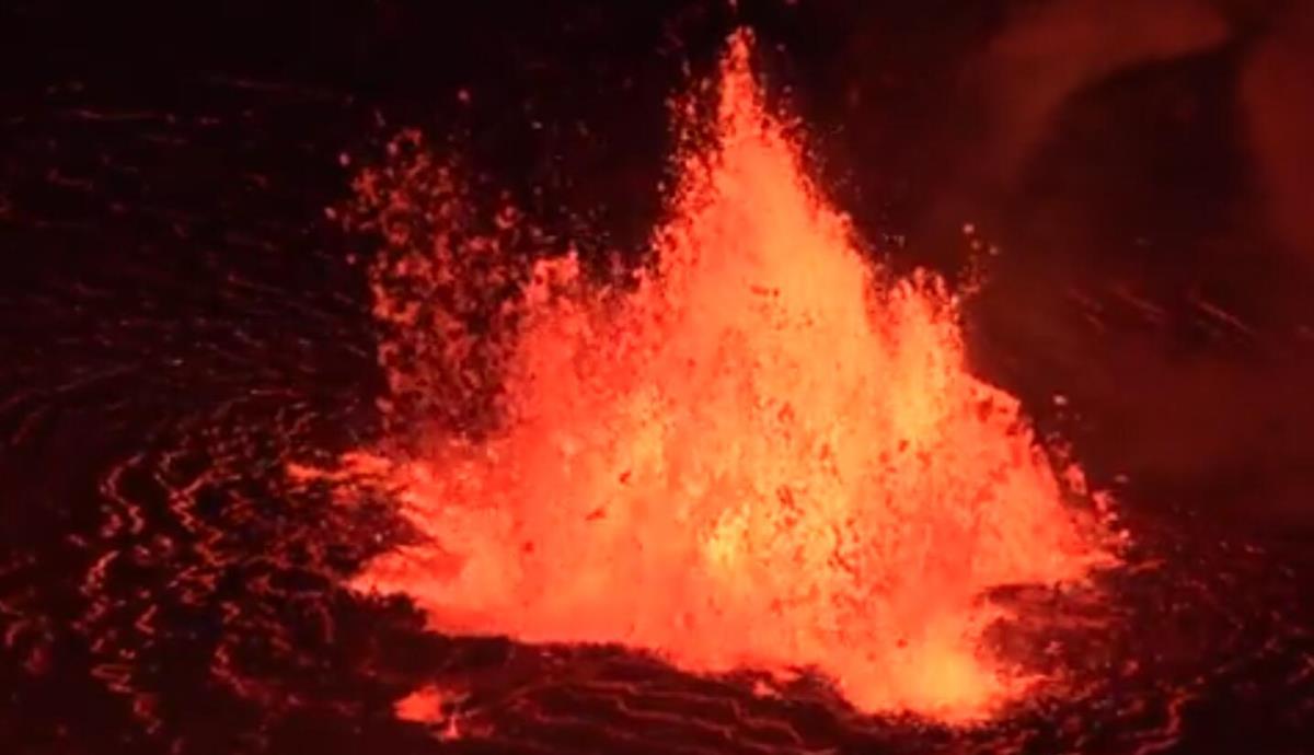 VULKAN NA HAVAJIMA PONOVO IZBACUJE LAVU: Pogledajte erupciju jednog od ...