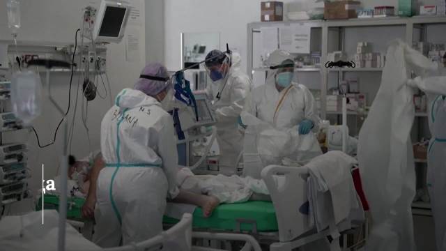 POČELO JE JEDNE NOĆI, GLAVA ME STRAŠNO BOLELA: Devojka (21) ležala u ...