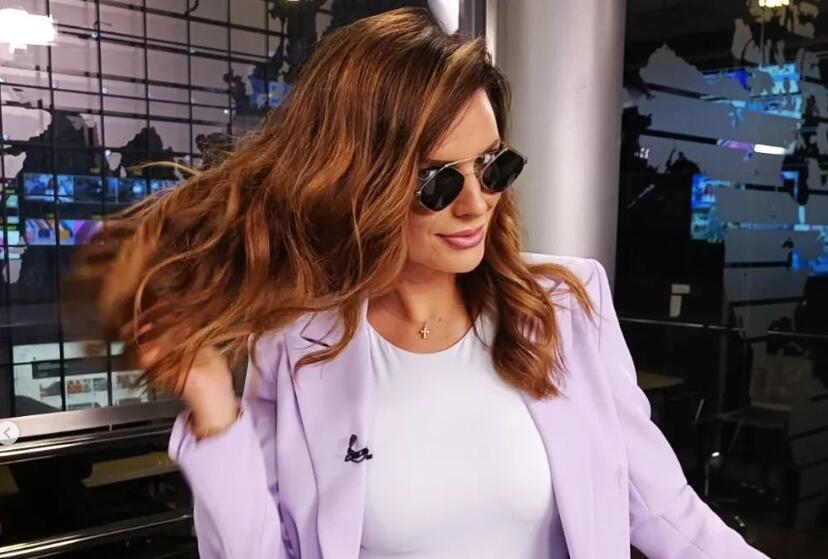 "Bila sam ljuta na oca što je živ, a mama ne" Bolna ispovest voditeljke ...