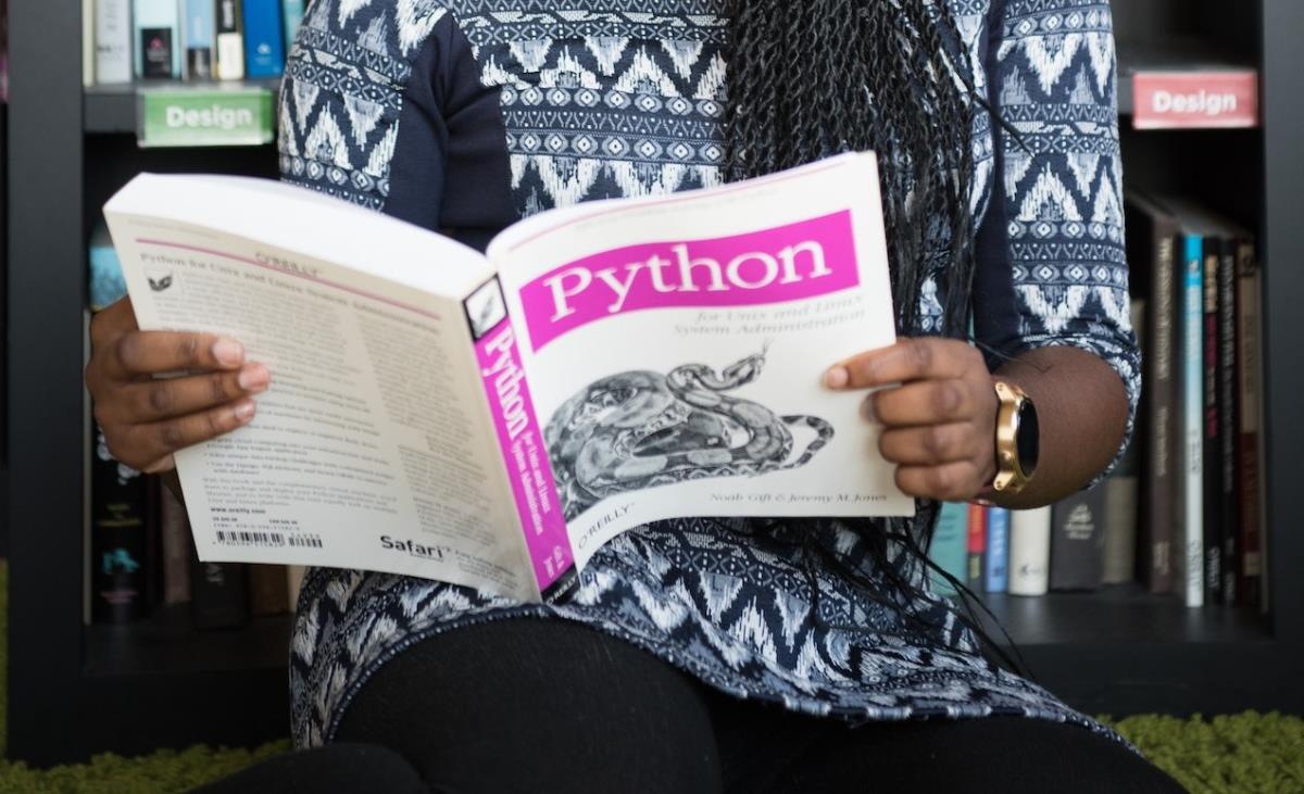 OVAJ PROGRAMSKI JEZIK MORATE ZNATI: Evo zašto je Python jedan od ...