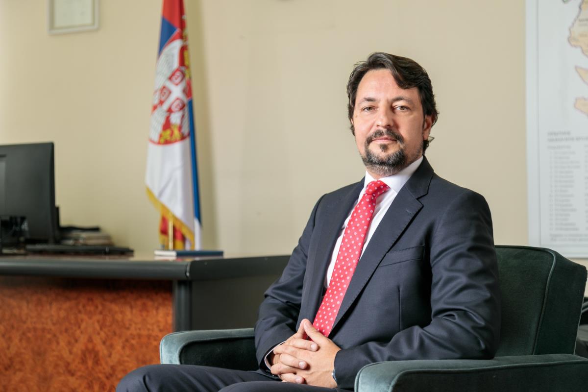 VELIKO INTERESOVANJE ZA RAD U DRŽAVNIM ORGANIMA: Kako do najboljeg? | Kurir