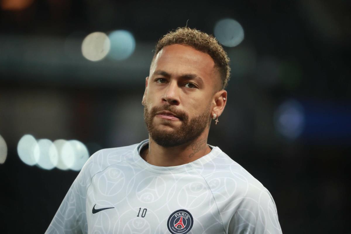 Nejmar na transfer listi | Kurir