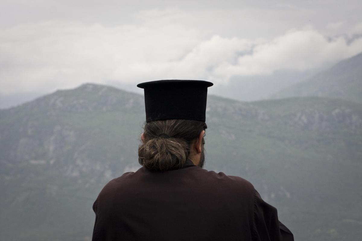 Sveštenik se iz Australije vratio u Srbiju posle 40 godina | Kurir