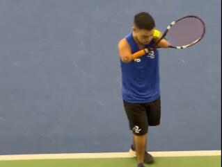 Čileanac igra tenis bez ruku | Kurir