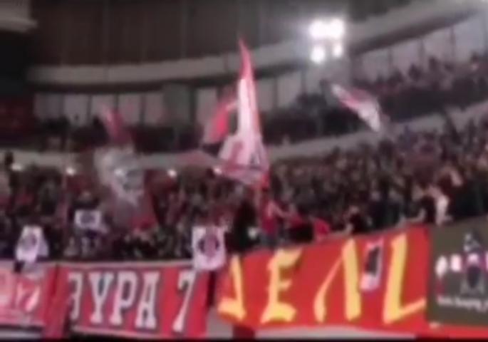 Delije i Gejt 7 zapalili Pirej | Kurir