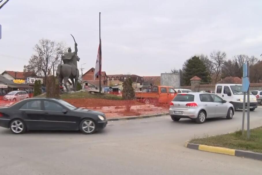 Pucnjava u Gračanici iz automobila u pokretu | Kurir