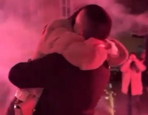 Mladić zaprosio devojku u Knez Mihailovoj | Kurir