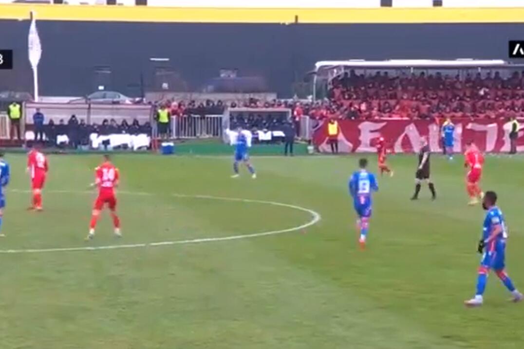 Bizarna scena i prekid Zvezdine utakmice | Kurir