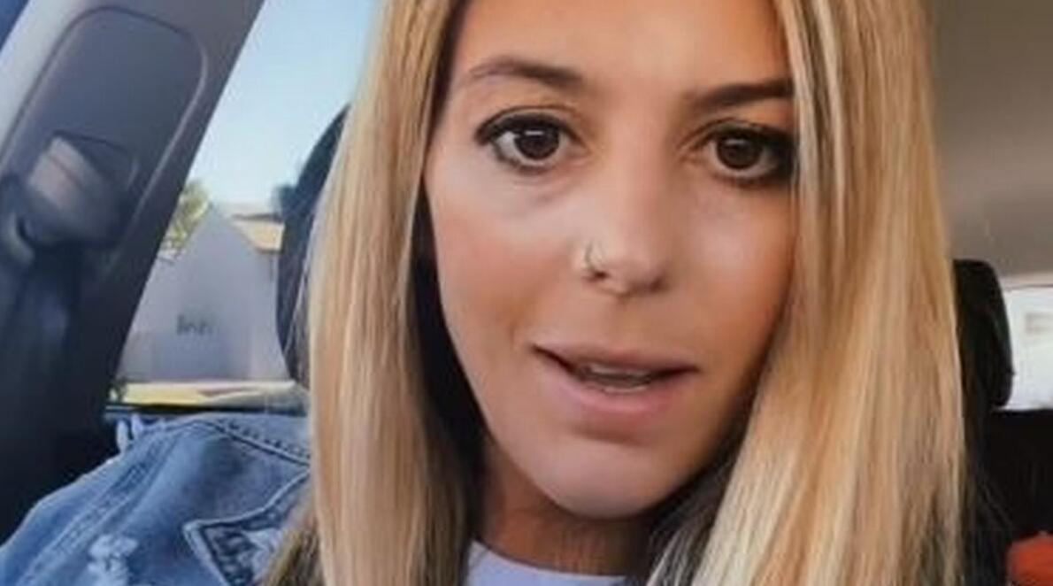 Pukla bruka kada je videla bebu najbolje drugarice | Kurir