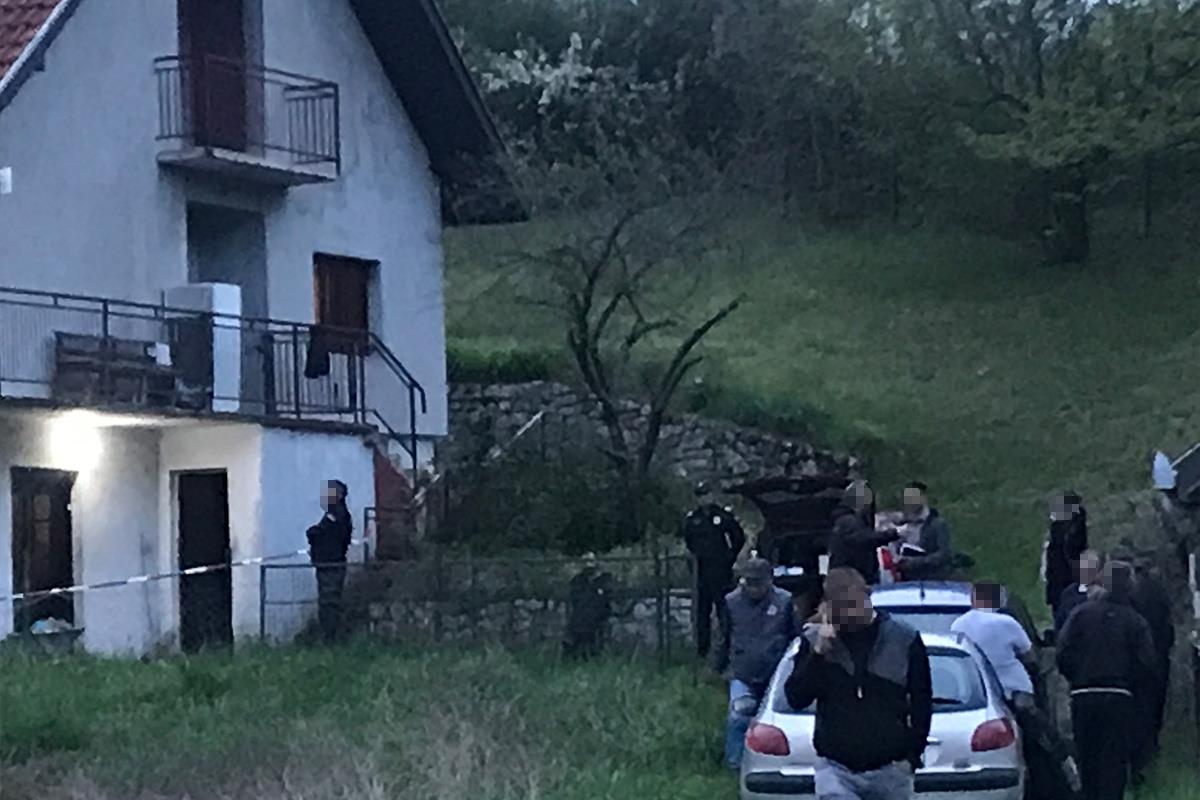 Bratu odsekao glavu sekirom pa umro | Kurir