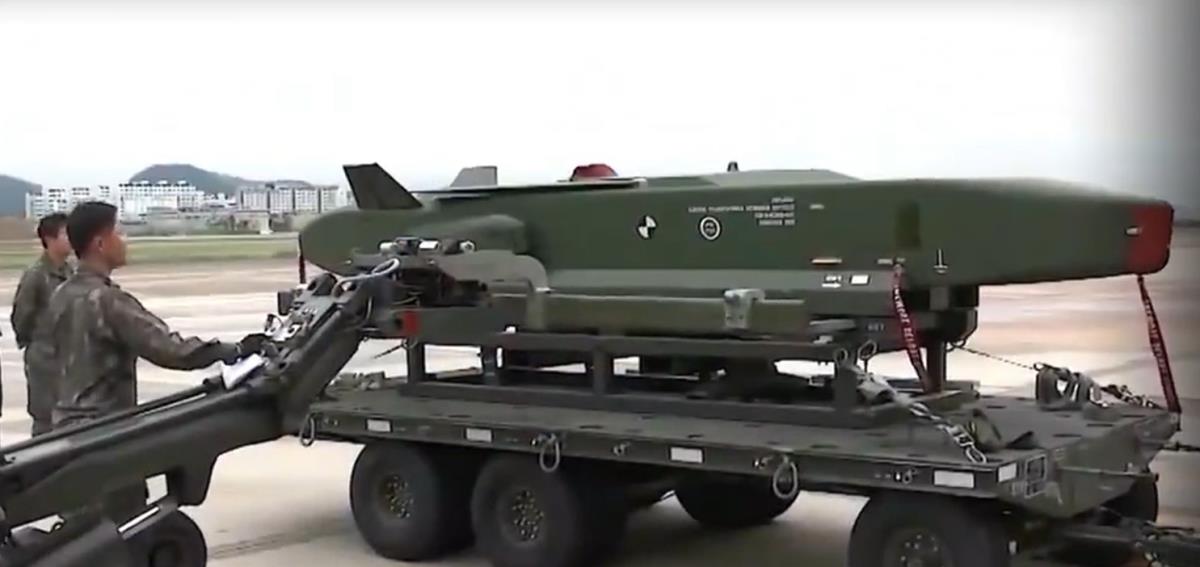 UKRAJINA OD NEMAČKE TRAŽI KRSTAREĆE RAKETE TAURUS: Moćni projektili ...