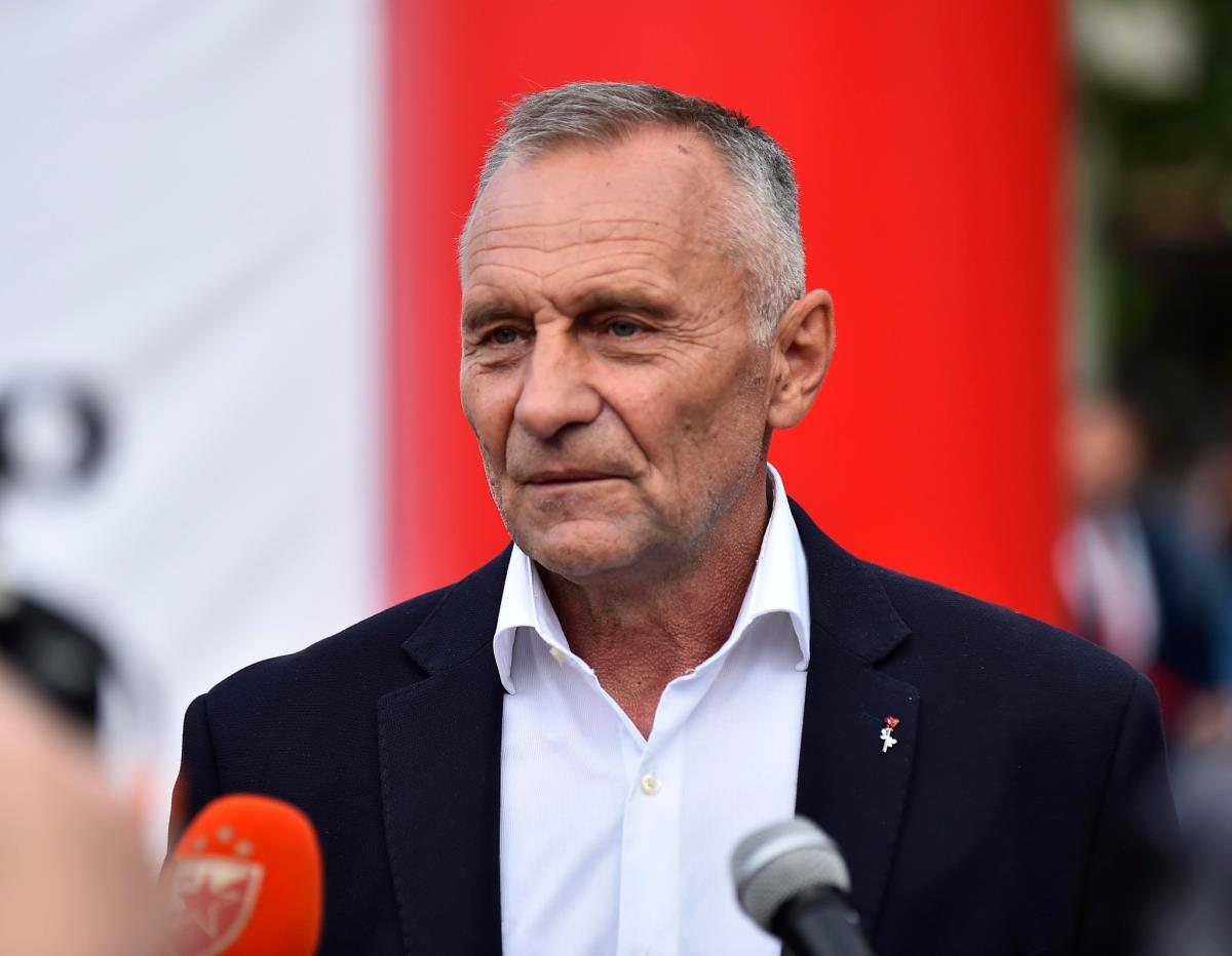Dragiša Binić isprozivao igrače Zvezde posle poraza od Brage | Kurir