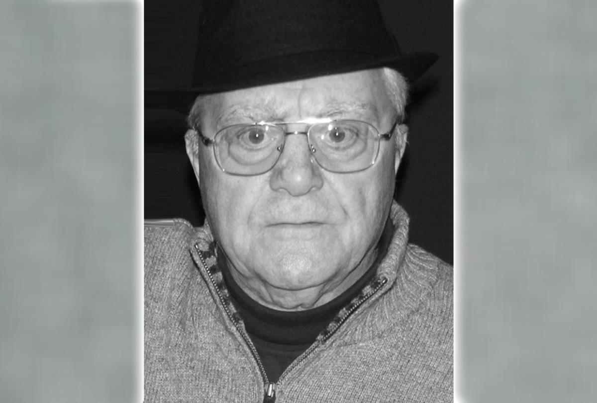 Preminuo Pat Kuper | Kurir