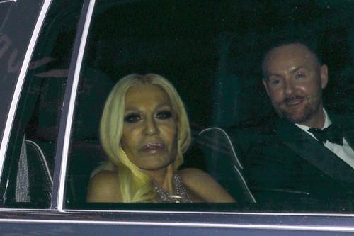 Kako Donatela Versaće izgleda u kupaćem kostimu | Kurir