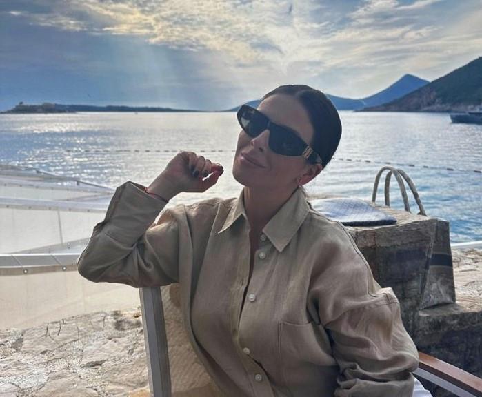 Ana Sević izgleda top u bikiniju posle tri porođaja | Kurir