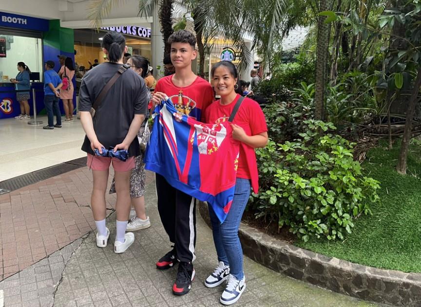 Filipinci navijaju za Srbiju | Kurir