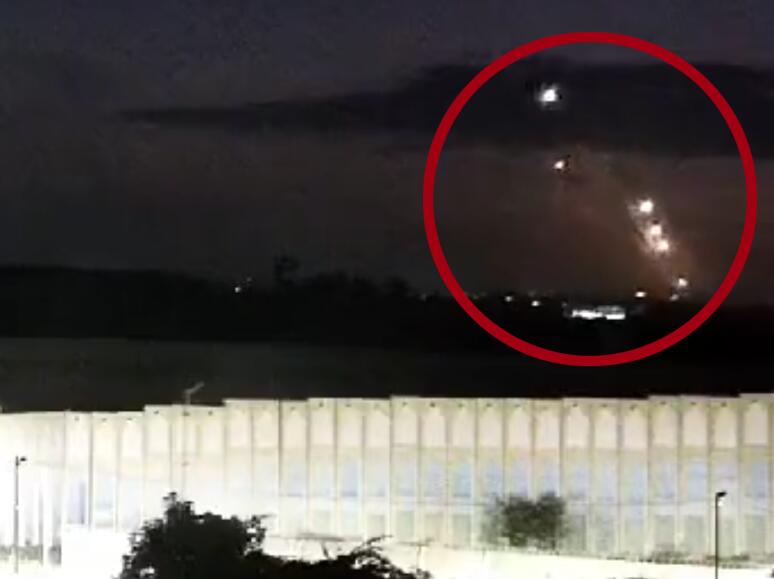 Snimak rakete koja pada na bolnicu u Gazi | Kurir