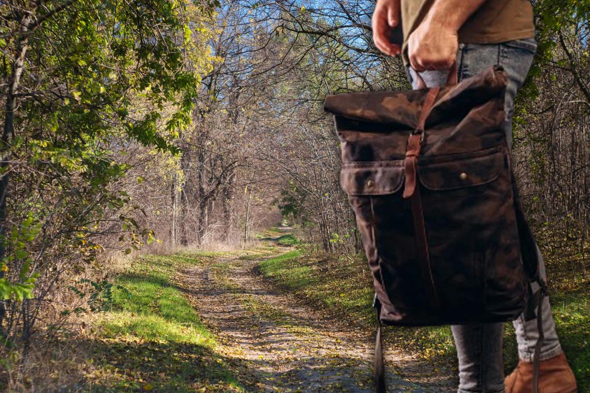 10.000 EVRA NA RUKE DAJE KO MU NAĐE TORBICU IZGUBLJENU U CRNOJ GORI | Kurir