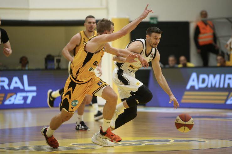 Split jedva stigao u Beograd | Kurir