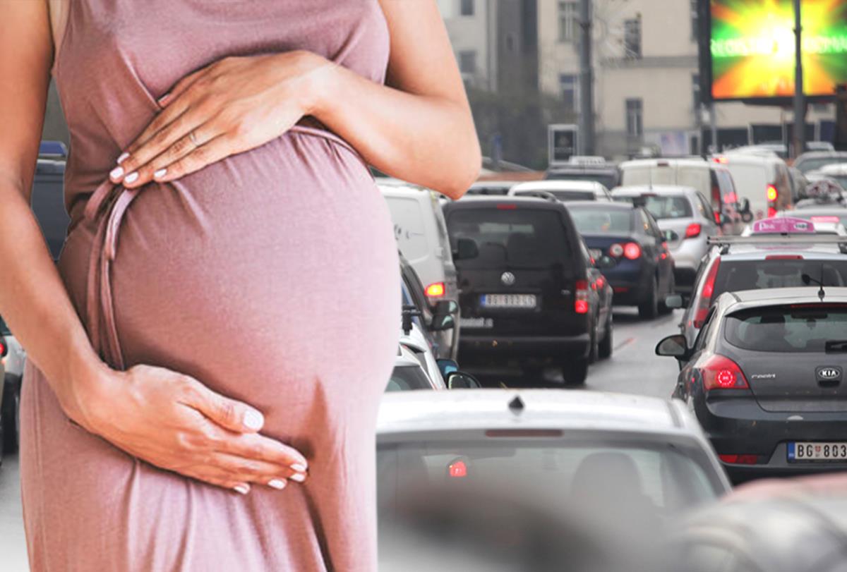 Malo je falilo da se Aleksandra porodi u kolima, ali su je "spasili" policajci | Kurir