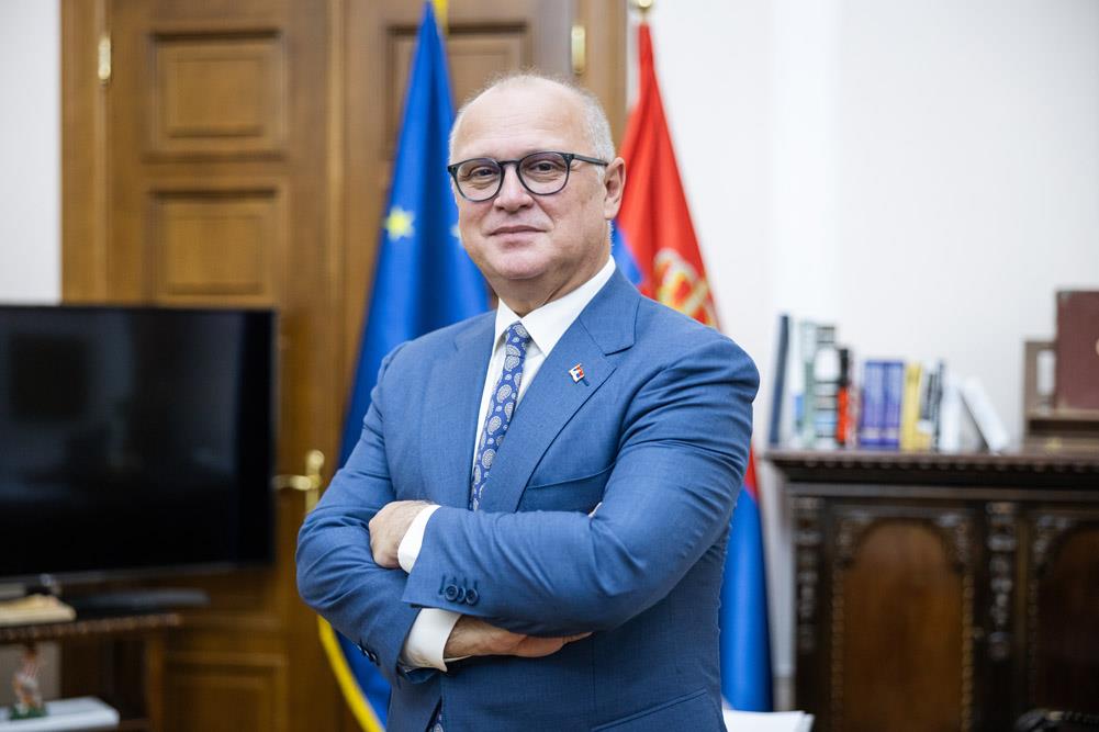 Vesić: Konsultacije kod predsednika korak bliže formiranju vlade, o ...