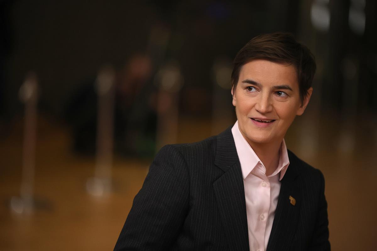 Ana Brnabić: Generacije su sanjale brzu saobraćajnicu do Loznice | Kurir