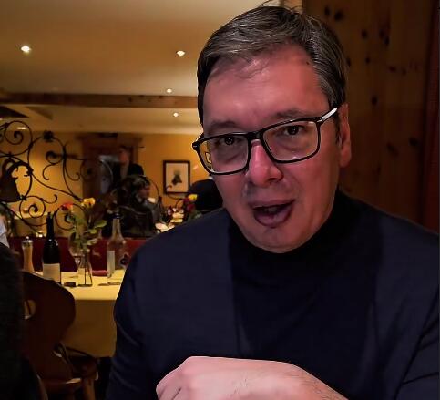 Vučić: Da u subotu popodne budemo zajedno i učestvujemo u stvaranju ...