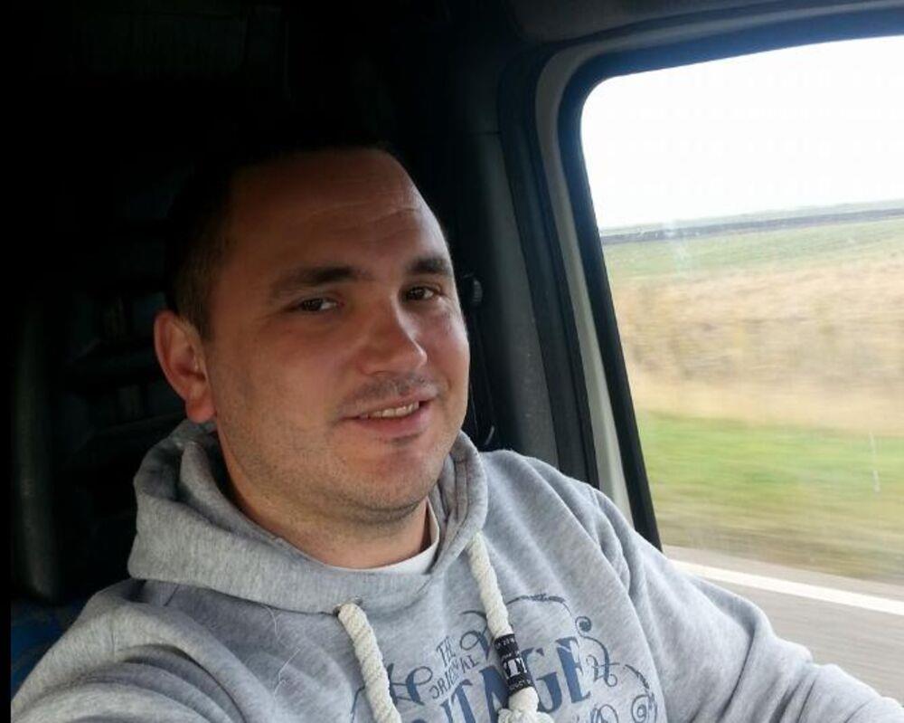 Policajac Duško nagrađen MEDALJOM ZA HRABROST | Kurir