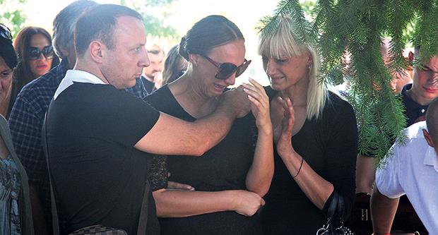 TUGA: Igore, a sad adio, neka te čuvaju anđeli | Kurir