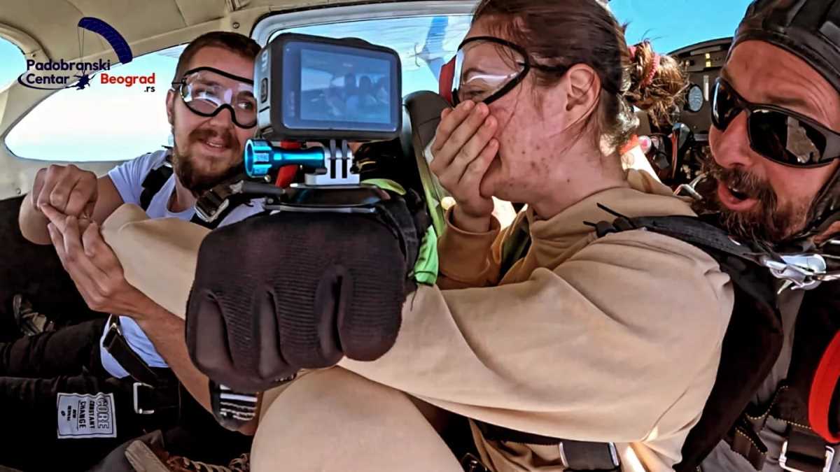 Jovan Nikolić zaprosio devojku na 3.000 metara nadmorske visine | Kurir