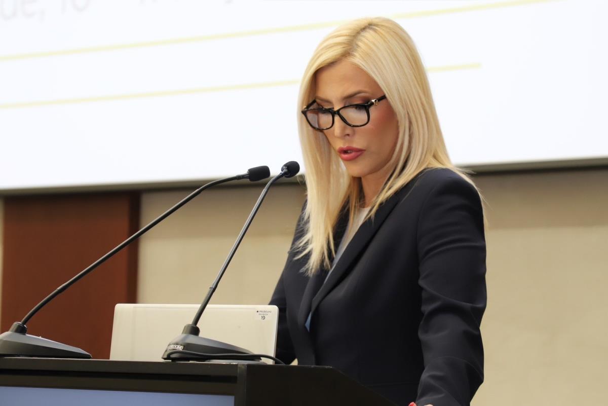 Ministarka pravde Maja Popović osudila napade na Aleksandra Vučića | Kurir