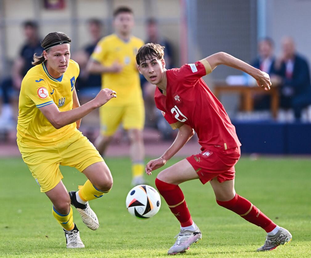 Makevića otac odveo u Zvezdu, ali je on otišao u Partizan | Kurir