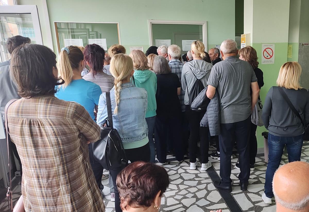 Prehlada, grip i stomačni virus haraju Srbijom | Kurir